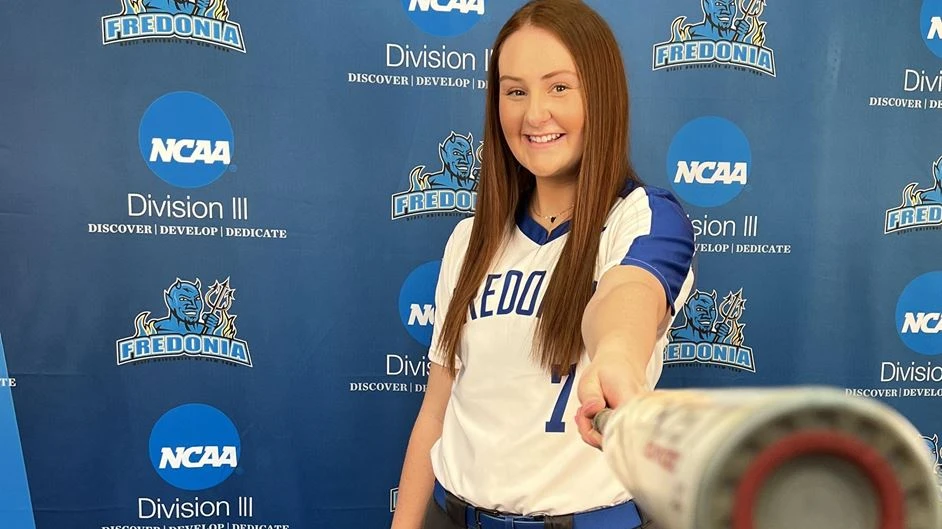 Chelius delivers longball, complete game | Fredonia.edu