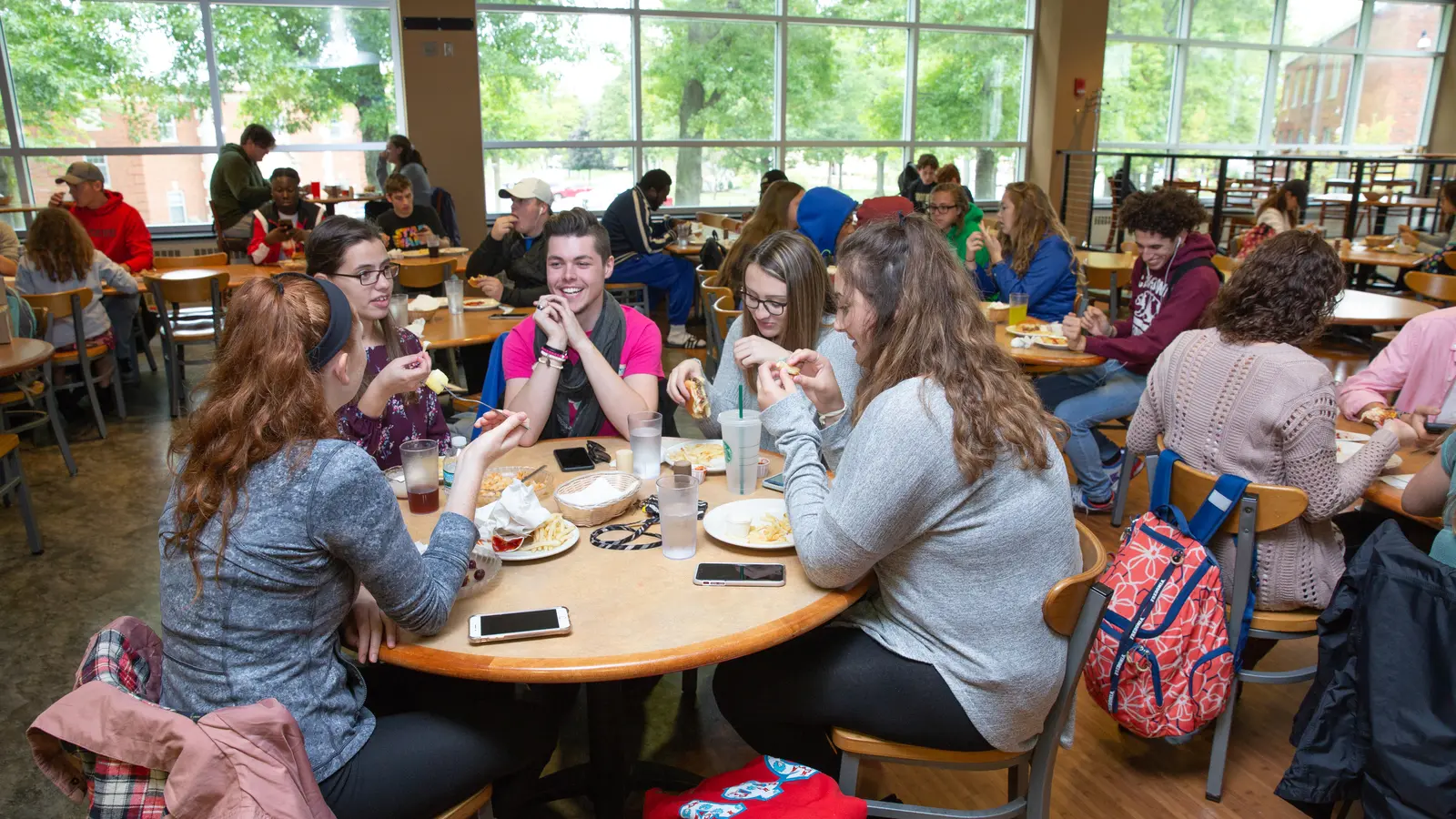 Dining | Fredonia.edu