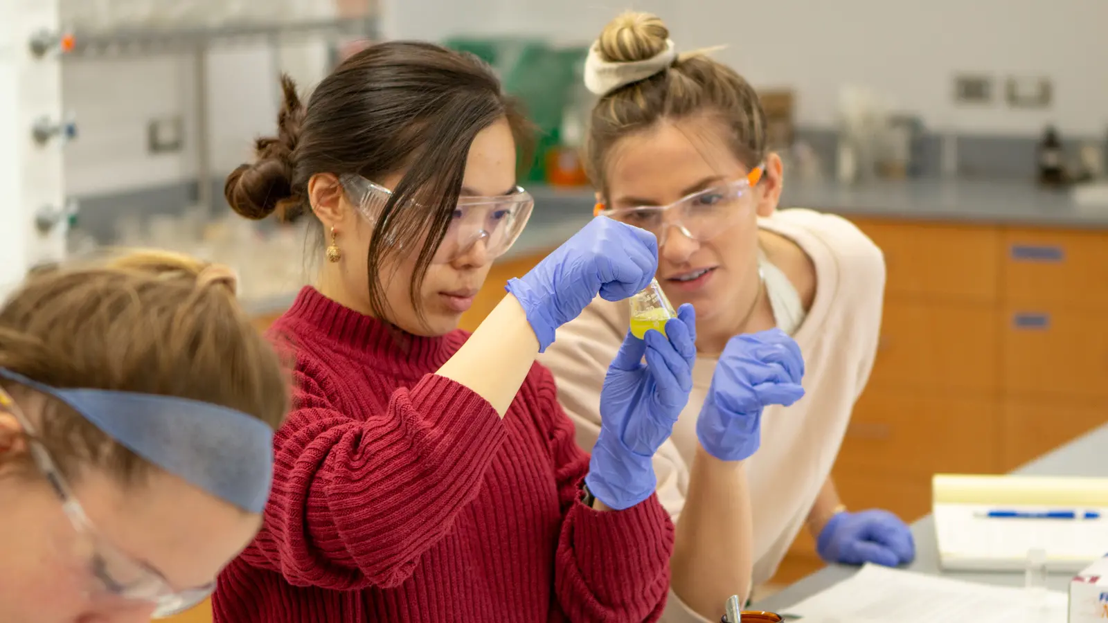 Advancing Completion through Engagement (ACE) Program | Fredonia.edu